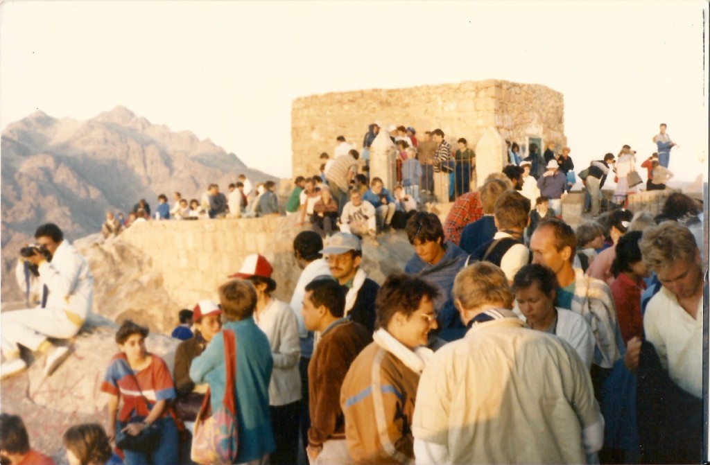 Tur-i Sina’da Ramazan Bayramını Yaşamak – Prof. Dr. Zekeriya Kurşun